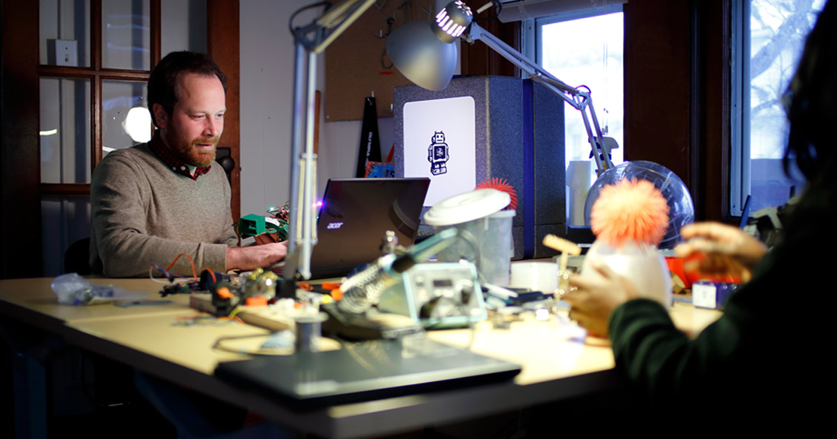 Research: Luddy School of Informatics, Computing, and Engineering ...